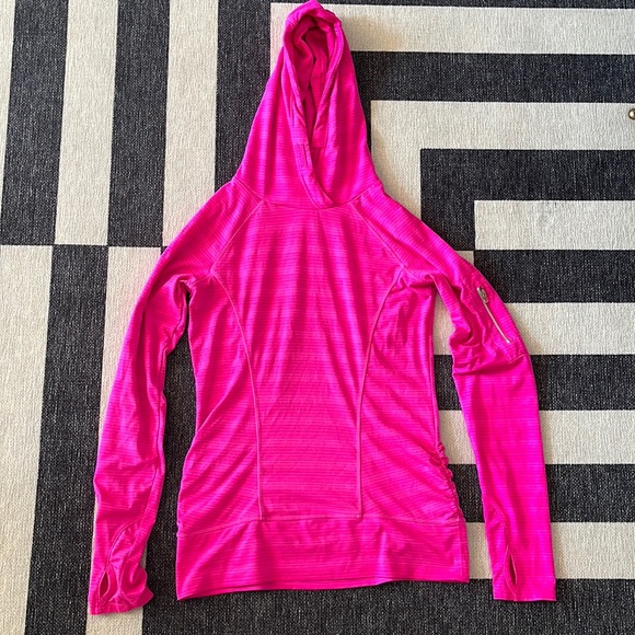Tops | Bright Pink Workout Top | Poshmark